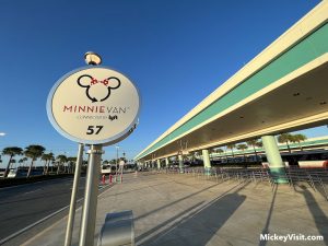 How to Use Lyft and Uber Disney World Guide, Minnie Vans Return