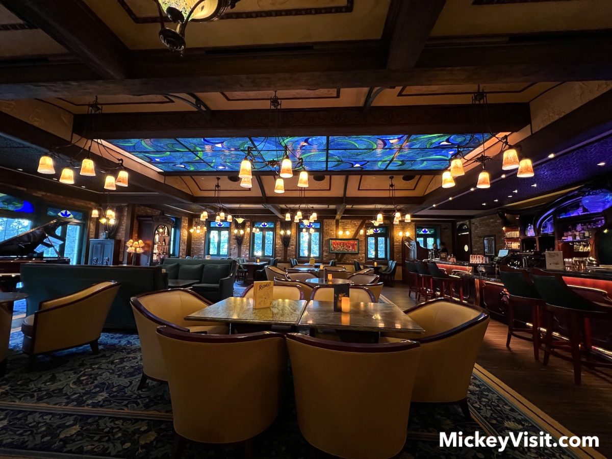 Inside Disneyland Club 33 - REVIEW, Membership Details