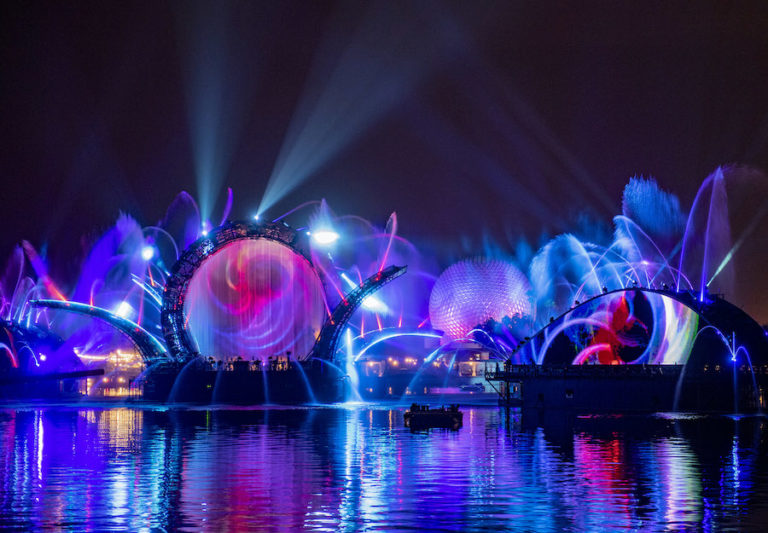 Walt Disney World Entertainment: A Guide to all the Evening Spectaculars