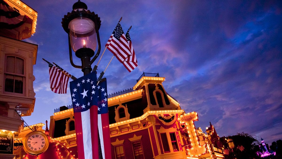 Memorial Day at Disneyland: Is Disneyland Crowded Memorial Day Weekend?