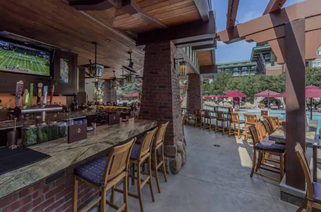 Top 10 Bars and Lounges at Disneyland Resort - Mickey Visit - Disney ...