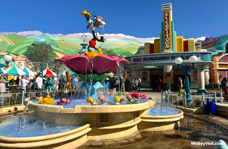 Disneyland Toontown Full Guide! Land Tour, Hidden Details, New Dining ...