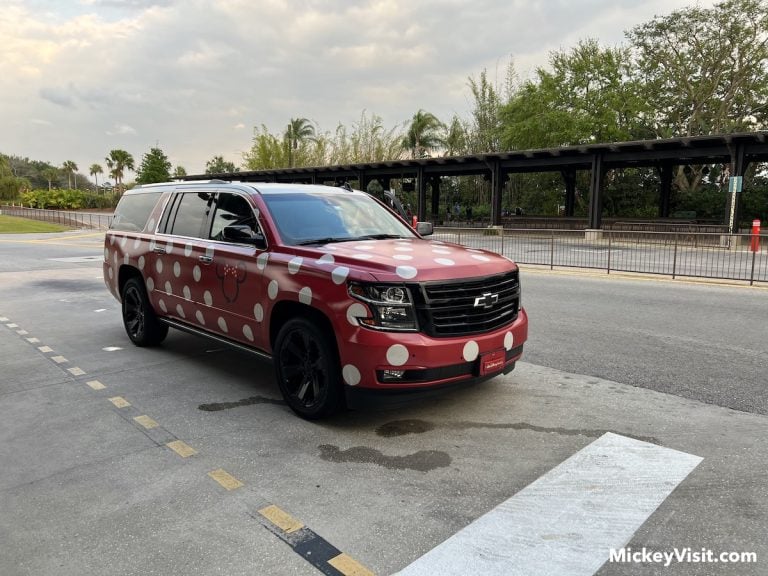 How to Use Lyft and Uber Disney World Guide, Minnie Vans Return