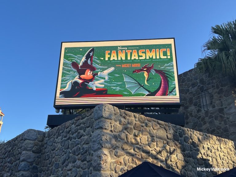 Fantasmic! Hollywood Studios Guide