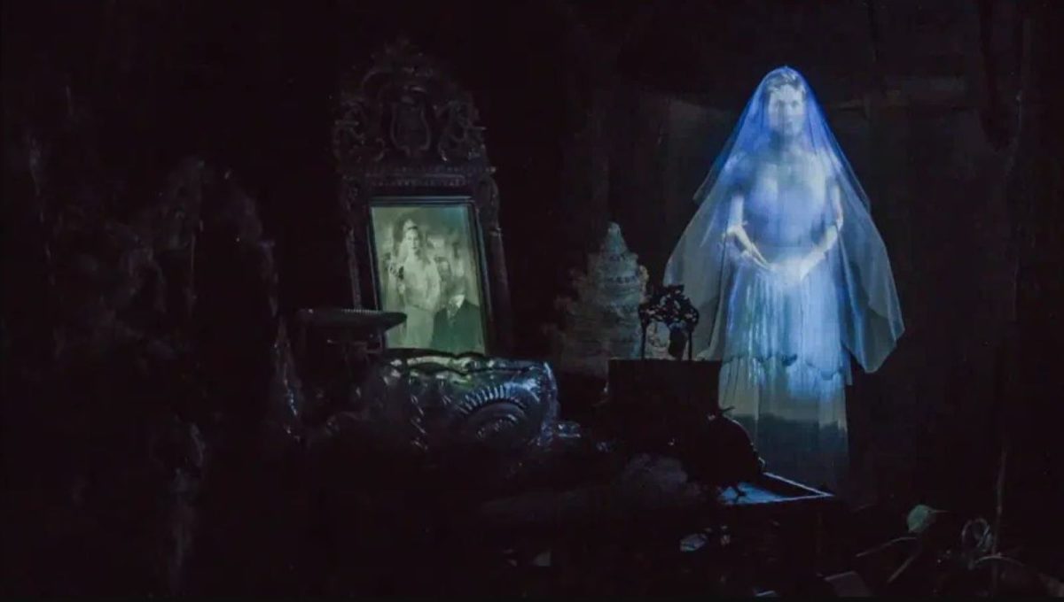 14 Spooky (and Somewhat Disturbing) Secrets of Disney's Haunted Mansion ...