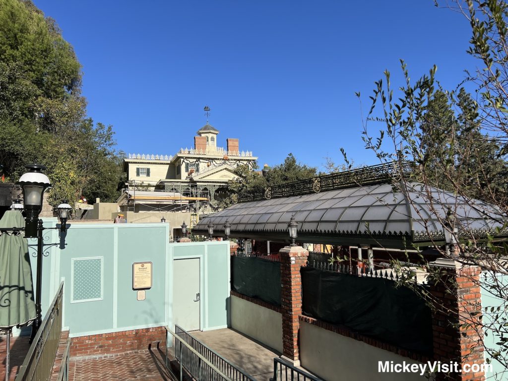 Haunted Mansion Expansion at Disneyland, First Look at New Queue and Store