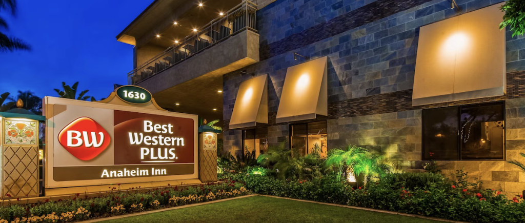 Top 9 Cheapest Disneyland Hotels