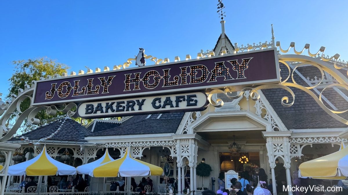 Disneyland Making 38 Menu Changes, Including New Cold Brew and Snacks