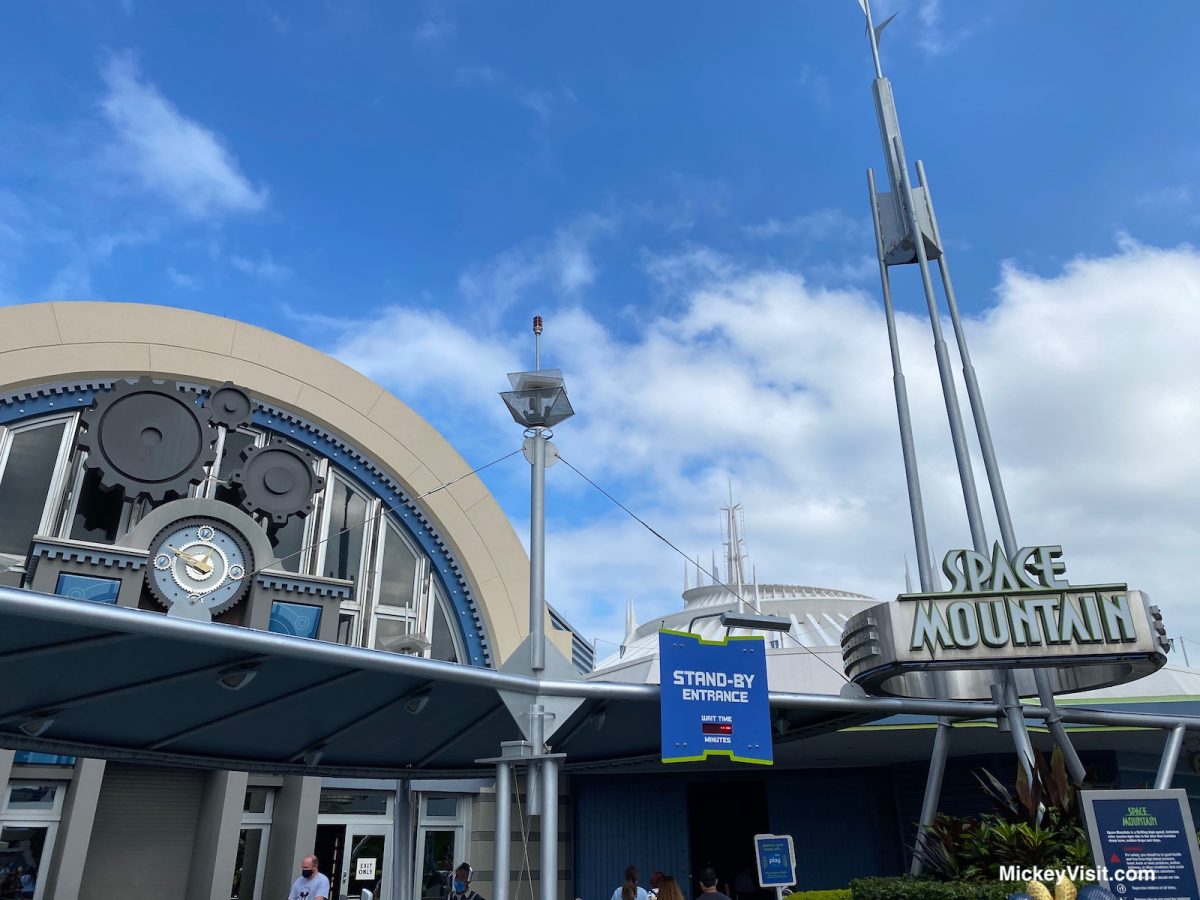 Magic Kingdom Rope Drop Strategy: How to Ride TRON, Lightning Lane Tips