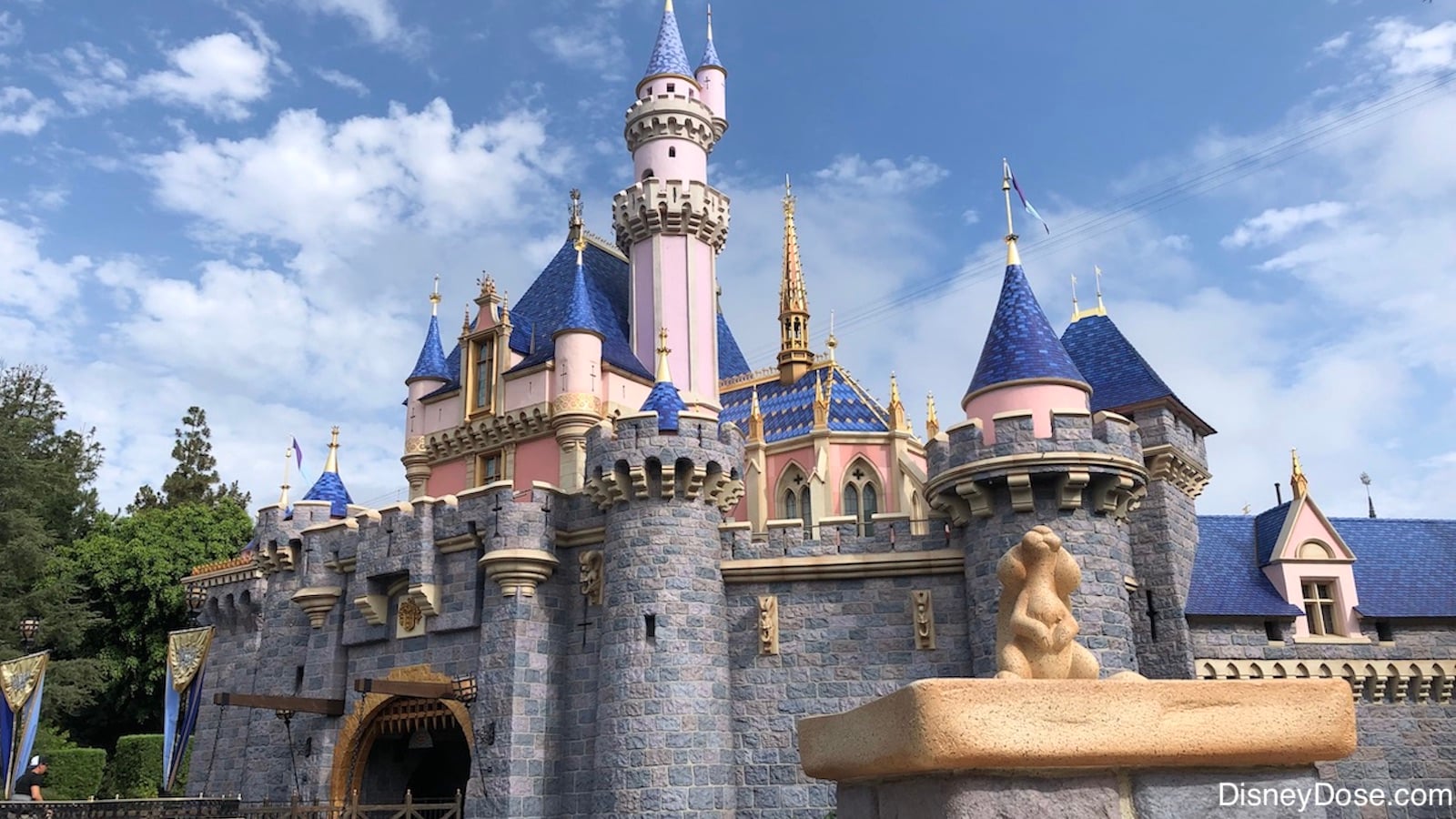 10 Forgotten Disneyland Attractions You'll Never Get to Ride - Mickey ...