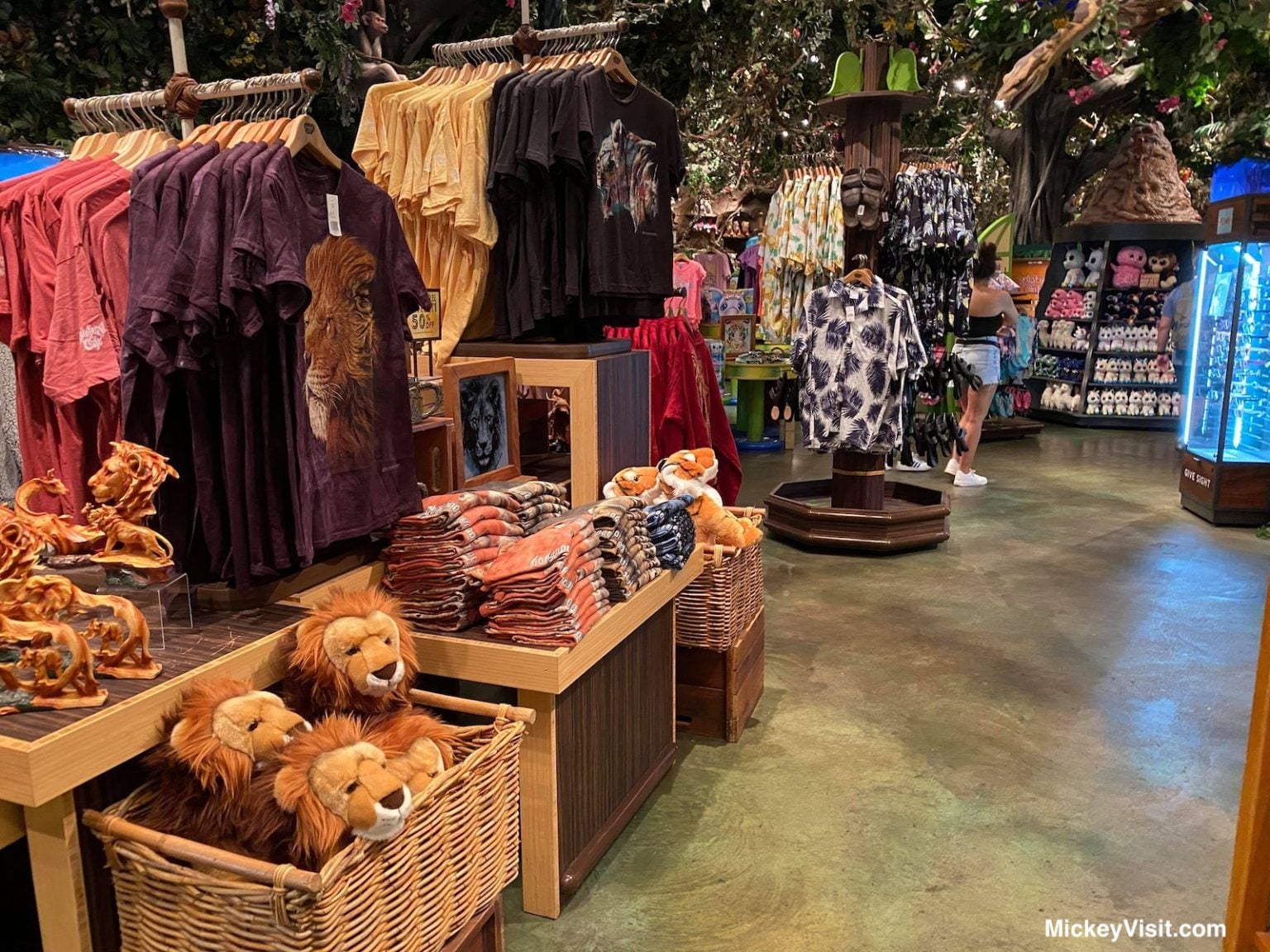 Yes, We Eat at Rainforest Café Every Disney World Trip. Here's Why!