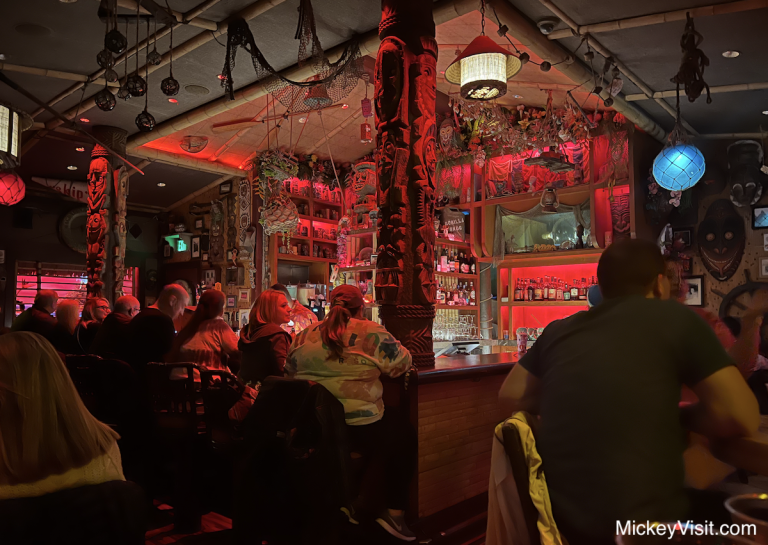 Trader Sam's Enchanted Tiki Bar at Disneyland Hotel