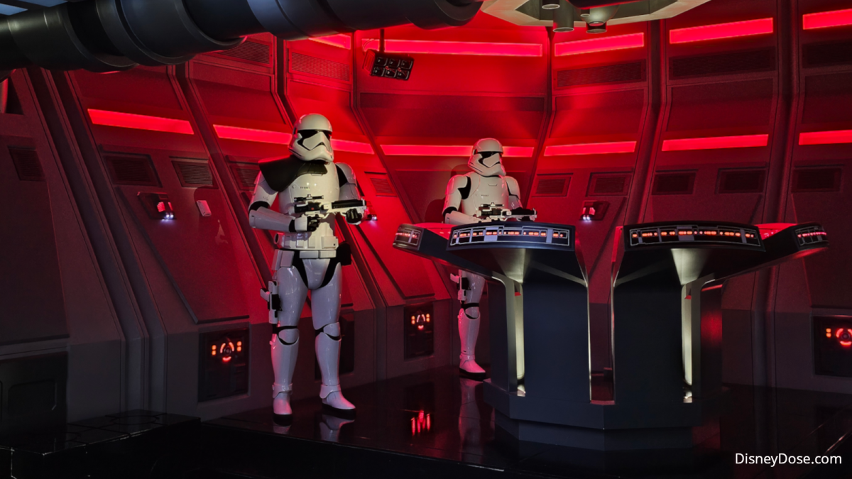 10 Secrets Of Disney S Impressive Star Wars Rise Of The Resistance
