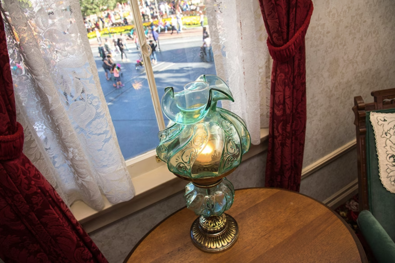Here's How to Get Inside Walt Disney's Private Apartment at Disneyland ...