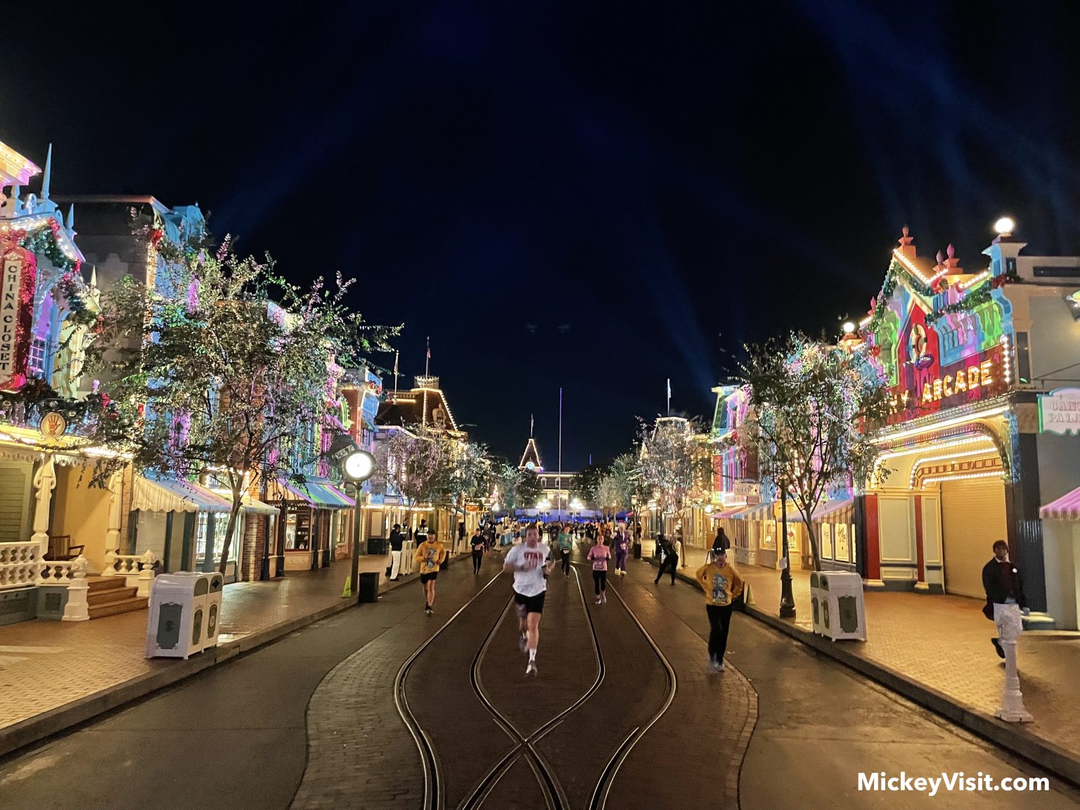 7 Things That Are Leaving Disneyland in 2026 (Some Permanently ...