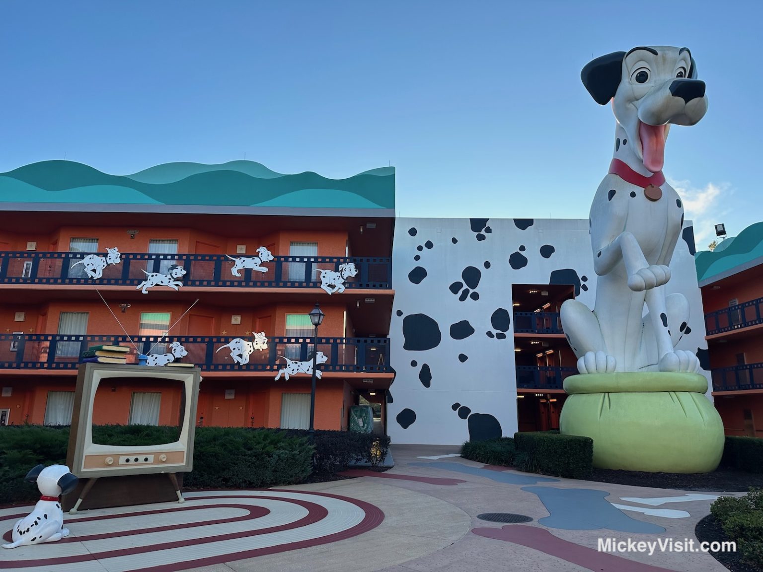 All Stars Movie Resort Review- CHEAPEST Disney World Hotel Is One of ...