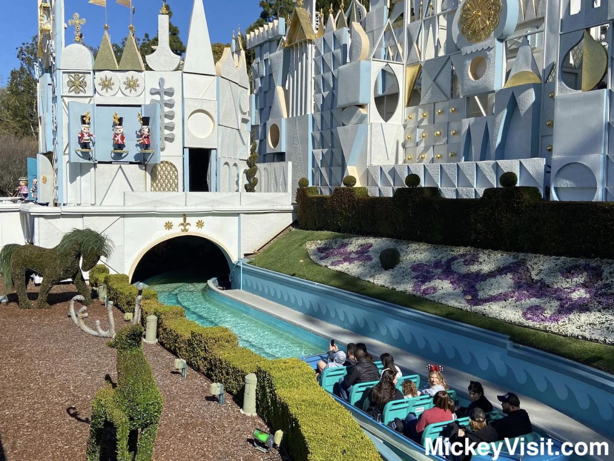 10 SECRETS of Disney’s Iconic “it’s a small world” Boat Ride Revealed ...