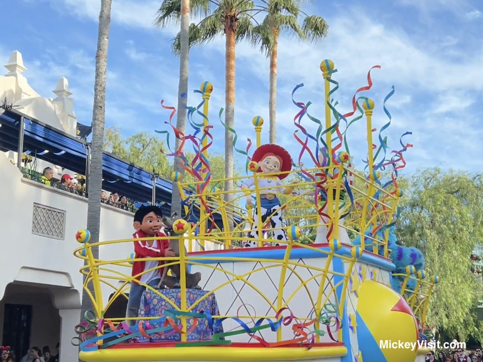 First Look at NEW Pixar Characters for Disneyland Pixar Fest - Mickey ...