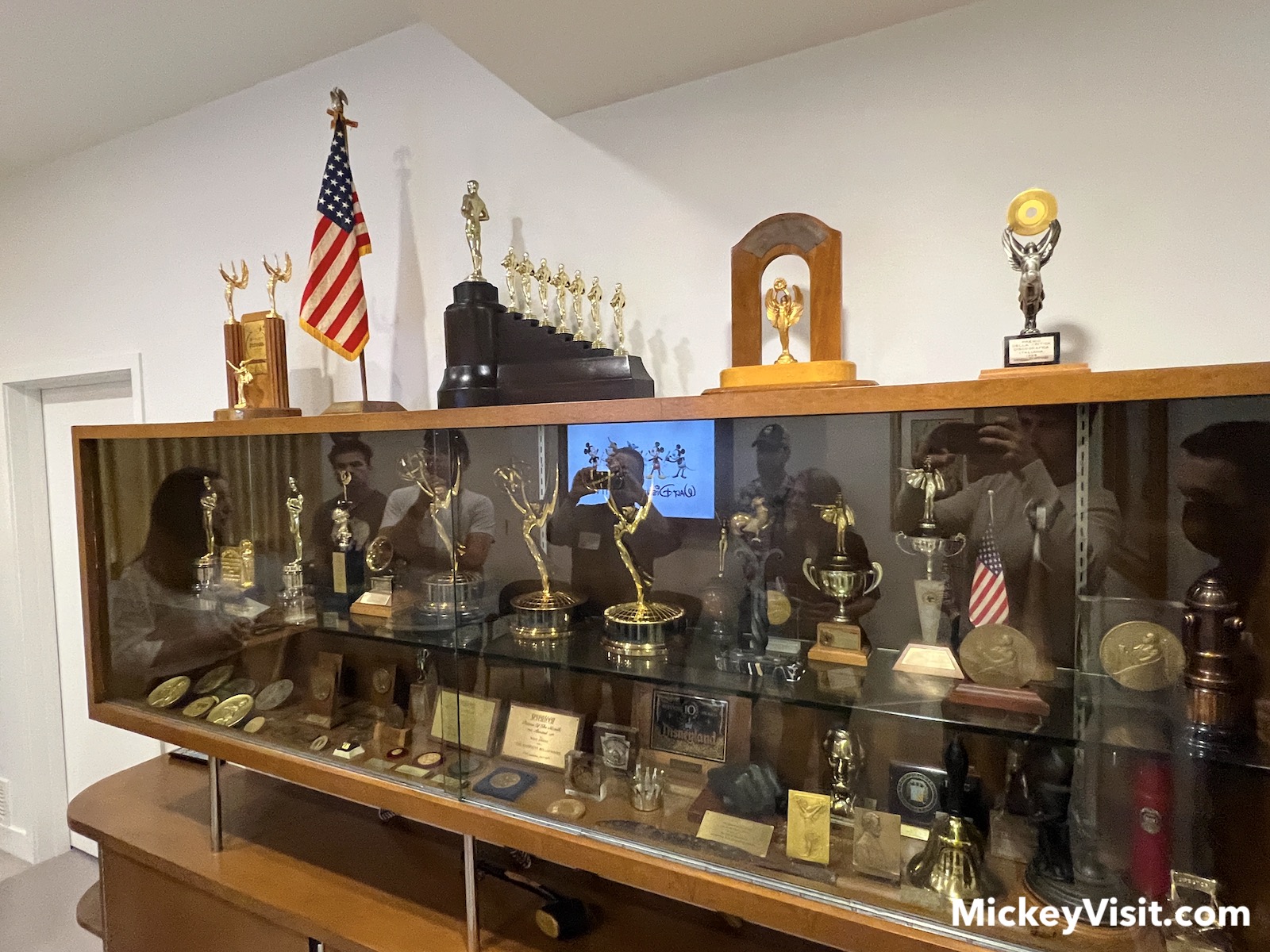 INSIDE Walt Disney's Office That Was Restored to Look Same Way It Did ...