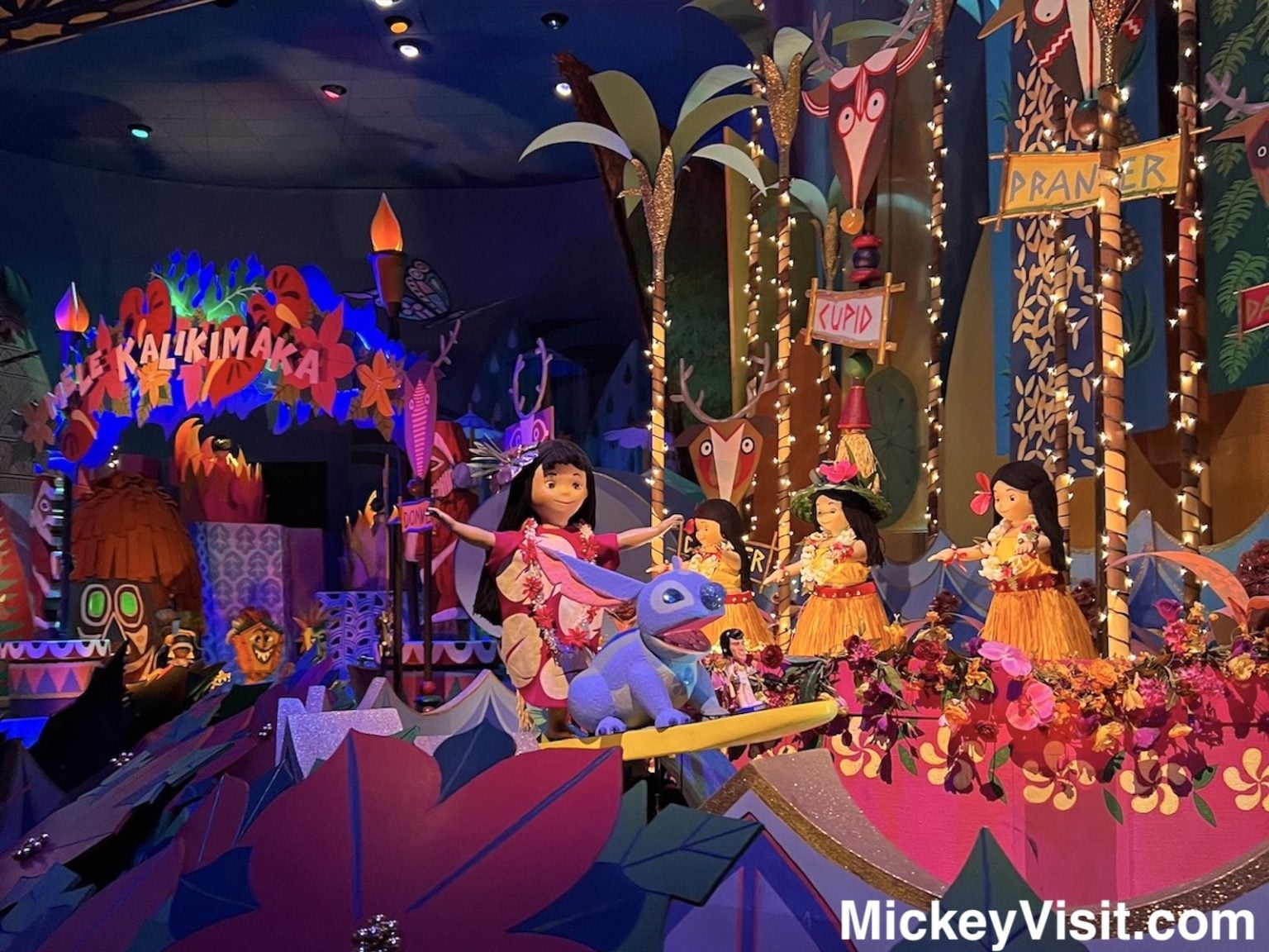 10 SECRETS of Disney’s Iconic “it’s a small world” Boat Ride Revealed ...
