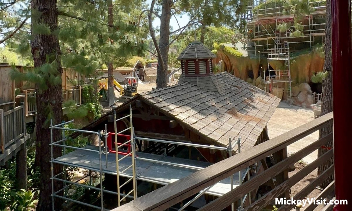Disneyland UPDATE! Critter Country CONSTRUCTION, Pixar Fest ...