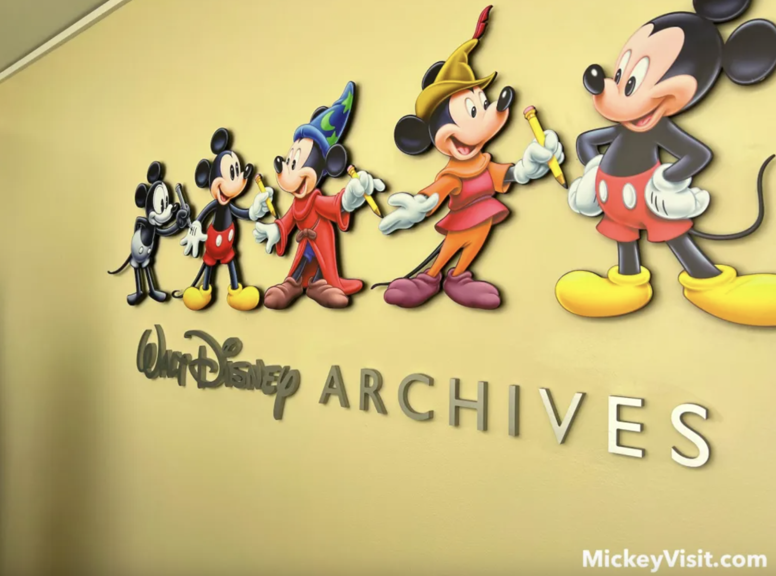 RARE Disney Experience Ticket to Tour Disney Studio Lot in Burbank ...