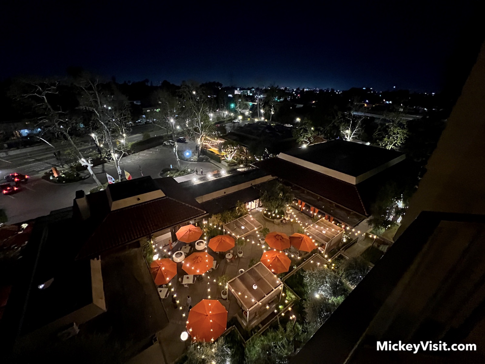 The Garland Hotel Review - Best Hotel For Universal Studios Hollywood ...