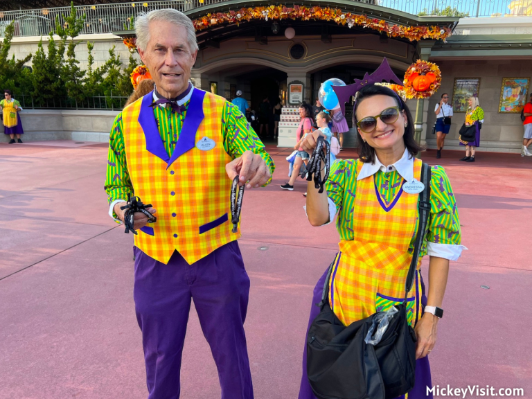 Ever Wonder Where Disney Cast Members Eat and What They Do on Their ...