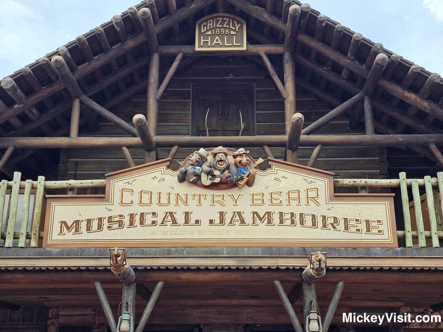 Disney Just Made Big CHANGES to Country Bear Jamboree - What They Got ...