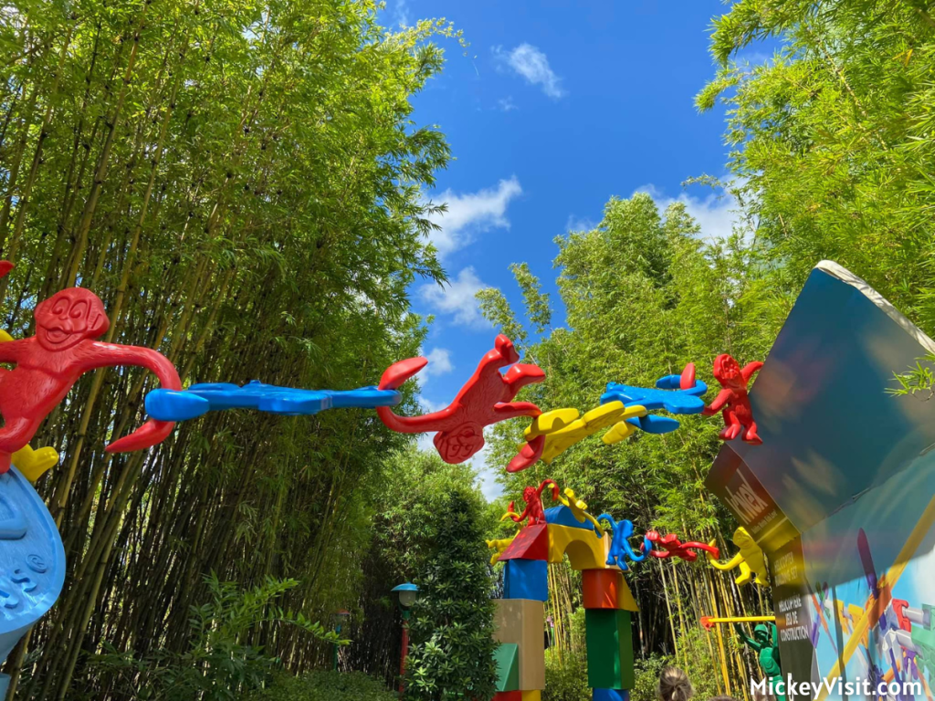 14 Ways That Disney World Uses Landscaping to Create Immersive ...