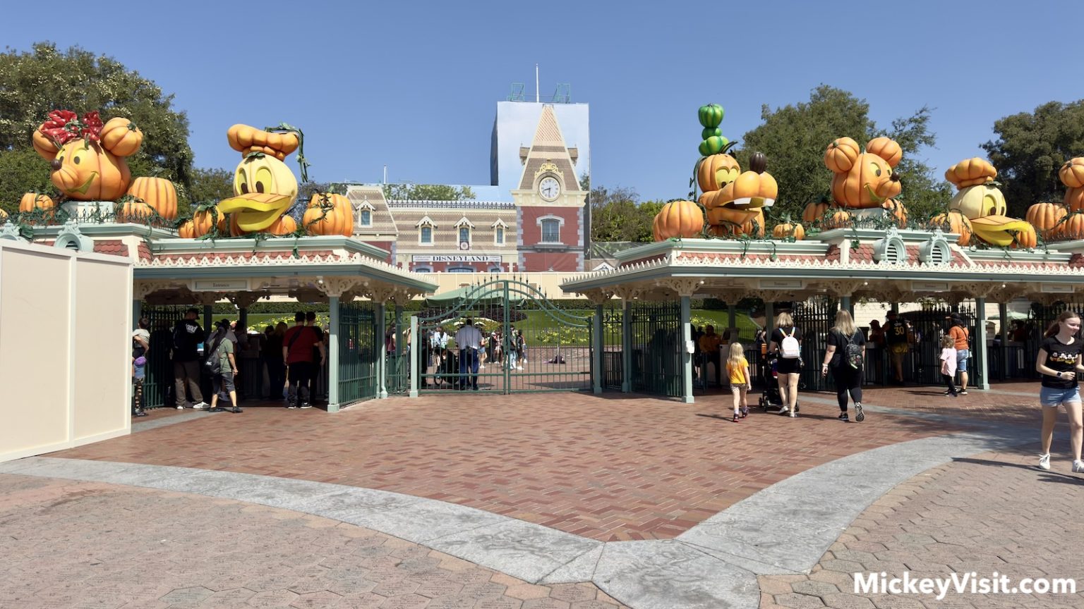 New Disneyland Entrance Gates Installed, Testing Expected Soon - Mickey ...