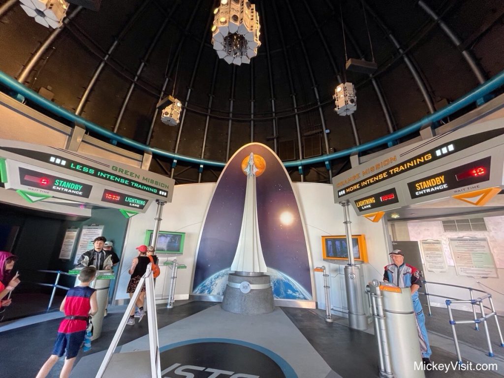 Mission: SPACE - What Should I Be Afraid Of? - Mickey Visit - Disney ...