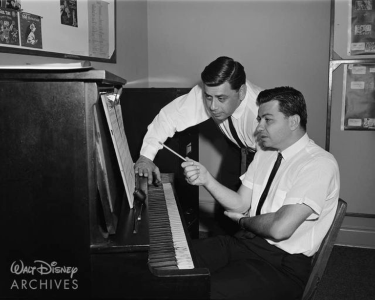 10 Historical Facts About The Carousel of Progress - Mickey Visit ...