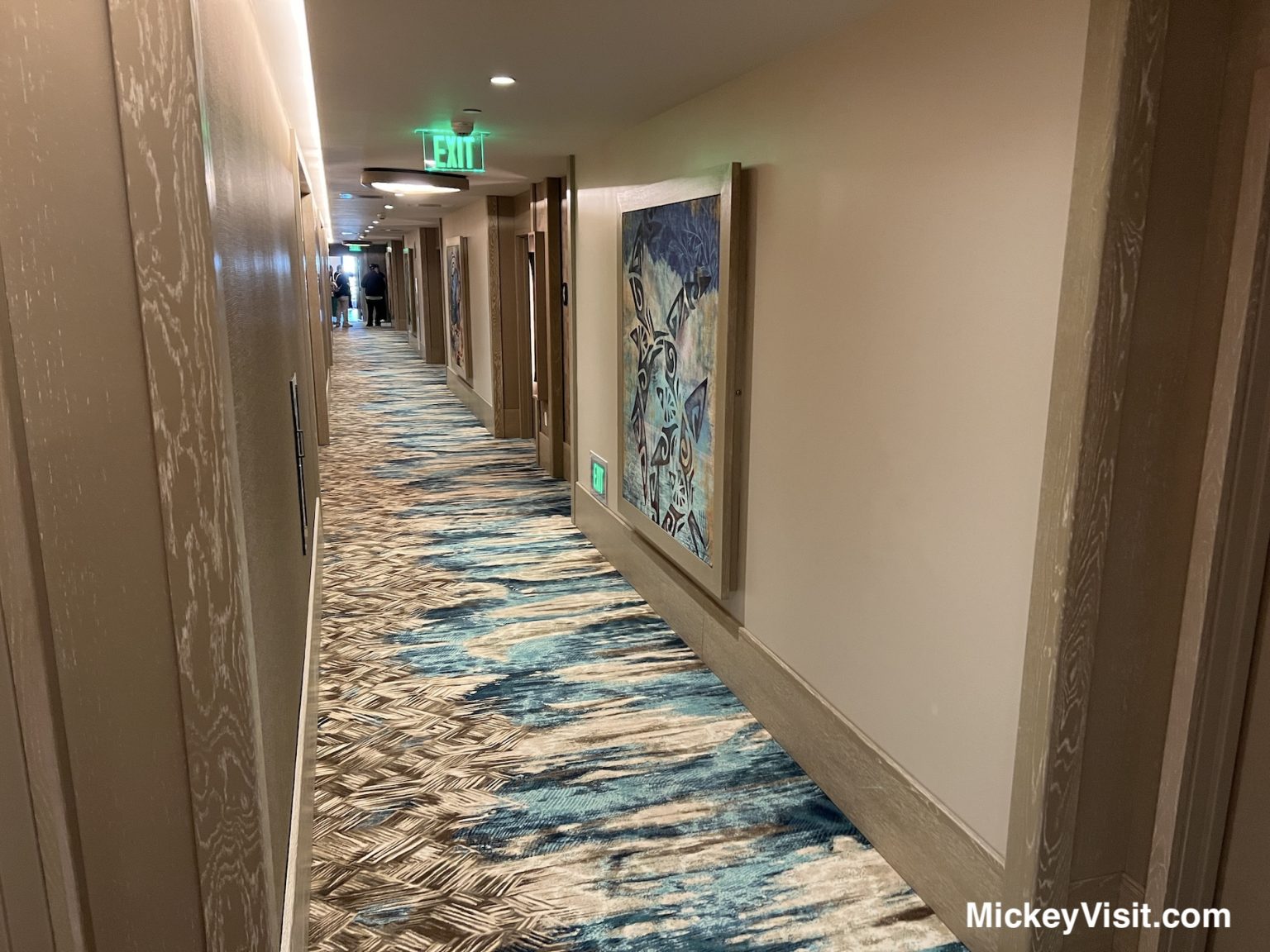Inside Duo Studio Rooms at Island Tower at Disney’s Polynesian Resort ...