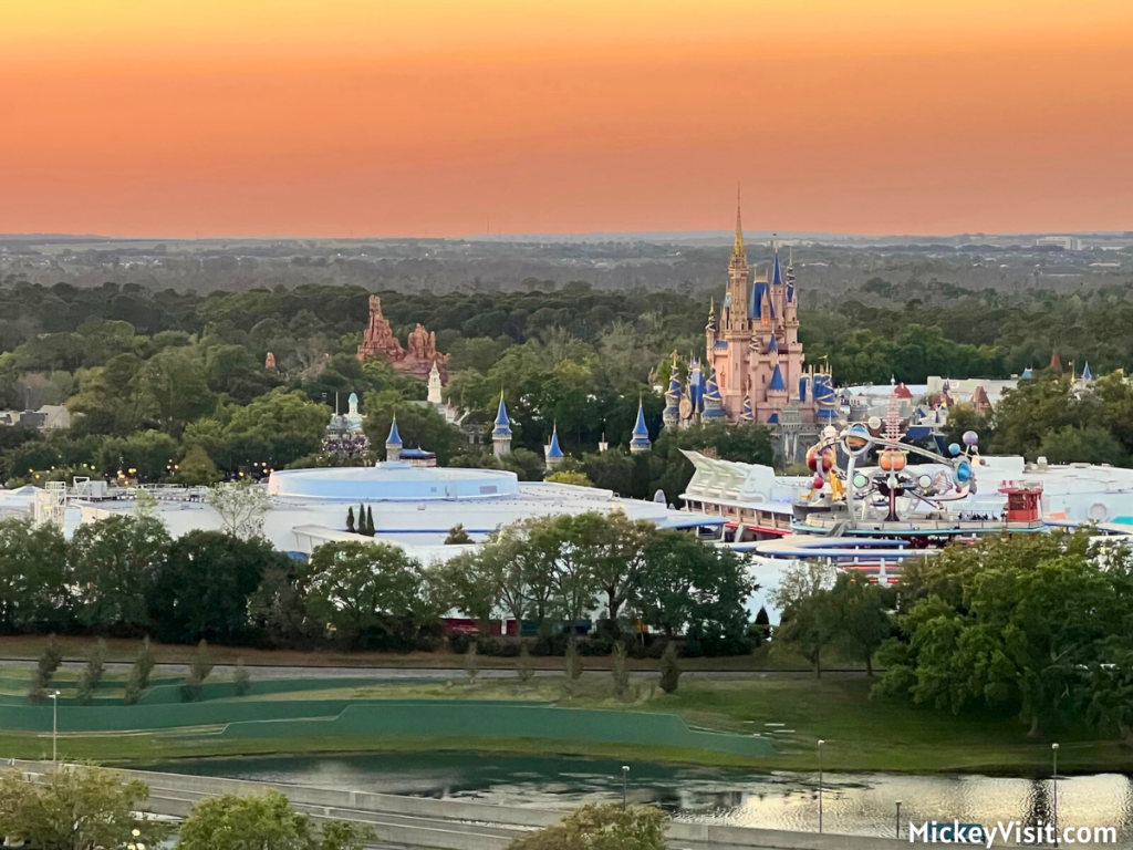 Do You Need More Than One Day at Magic Kingdom? - Mickey Visit - Disney ...