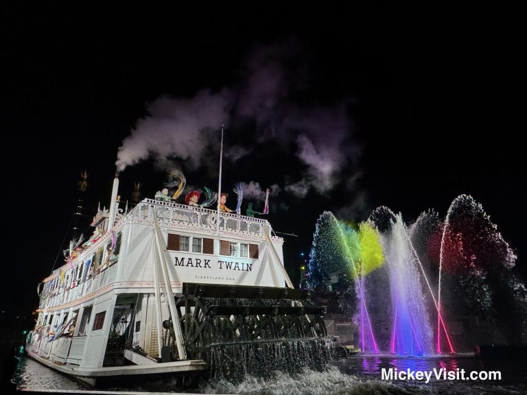 No Smoking Allowed at Disneyland- What Smokers Need to Know - Mickey ...
