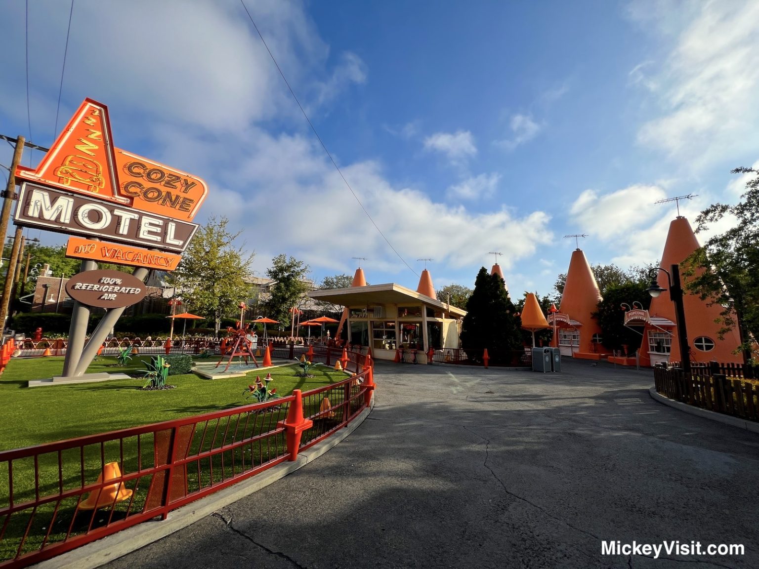 Cozy Cone Motel Restaurant at Disney California Adventure
