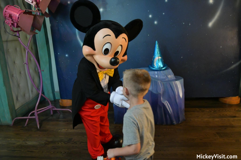 It's Never Good to Hear These Disney Cast Member Codes They Use to ...