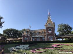 Disneyland Park Overview - Mickey Visit - Disney News & Planning Tips