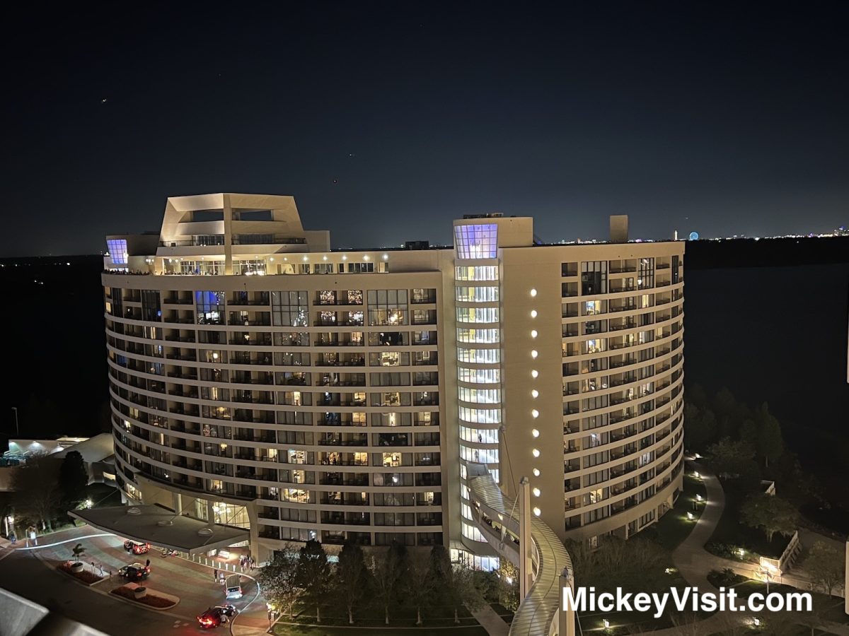 Disney’s Contemporary Resort Review- Check Out These Incredibles Themed ...