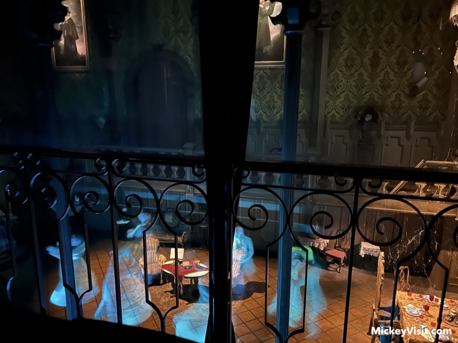 New Haunted Mansion Sipper Novelty Revealed Coming to Disneyland ...