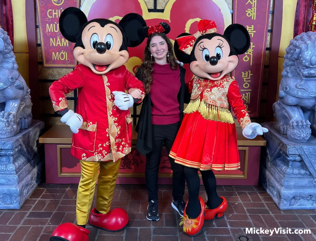I'm a Disney Adult. These Are the 9 Things I Always Do at the Parks ...
