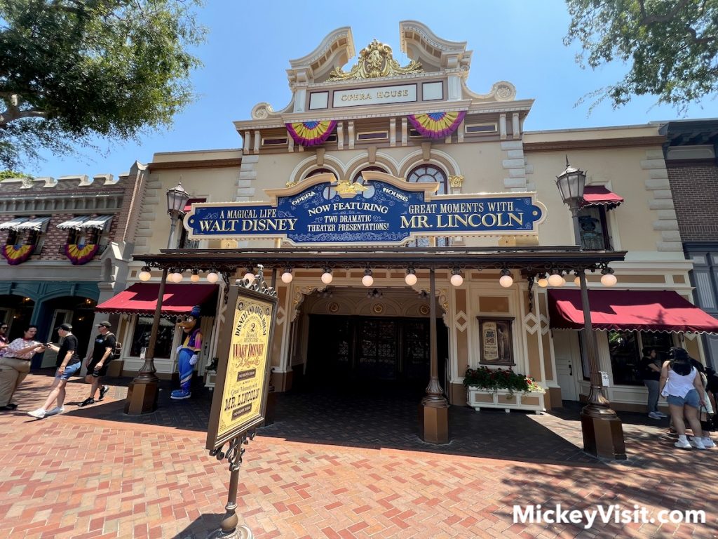 Great Moments with Mr. Lincoln Returns to Disneyland For First Time ...