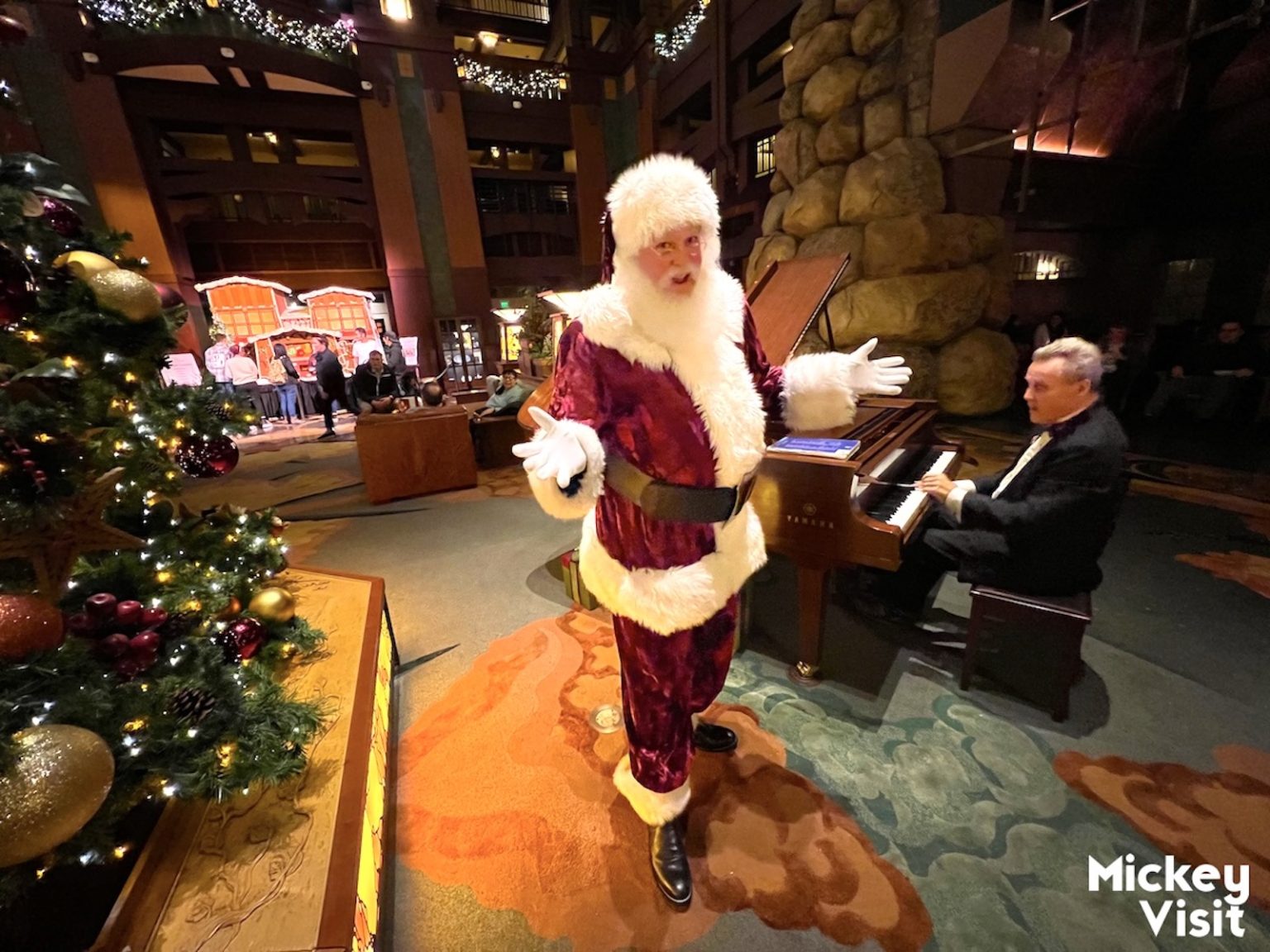These 9 Changes Are Coming to Disneyland in December 2025