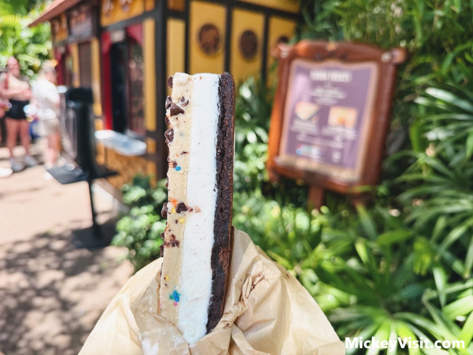 Disney World Expands Availability of Viral Ice Cream Treat to New Location